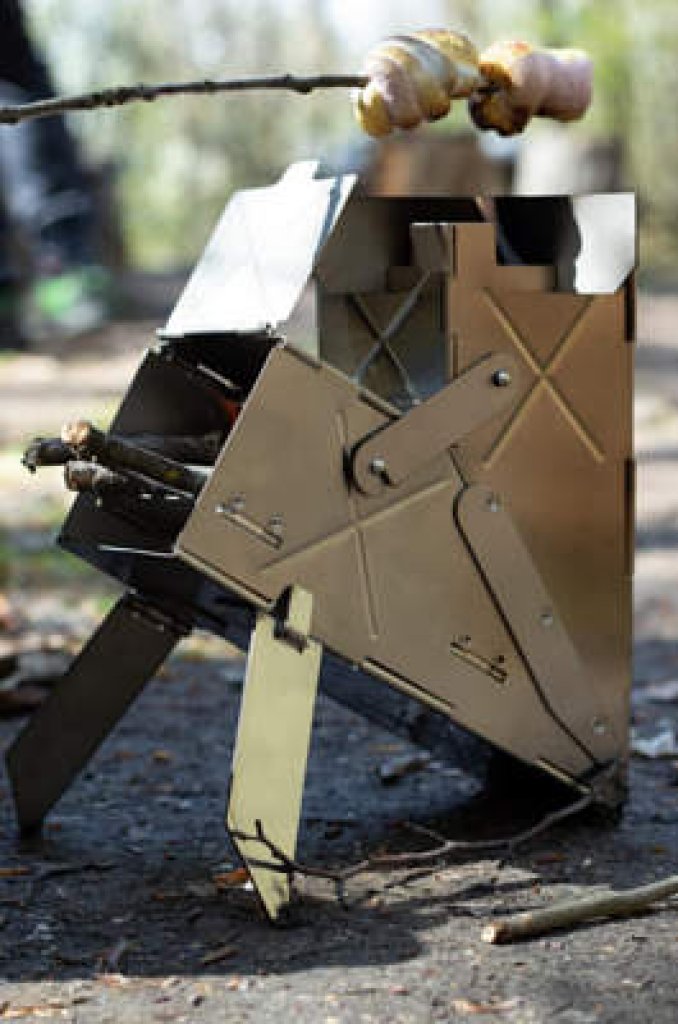 Amazing Portable Rocket Stoves: Powerhouses for Trail Chefs! (And ...